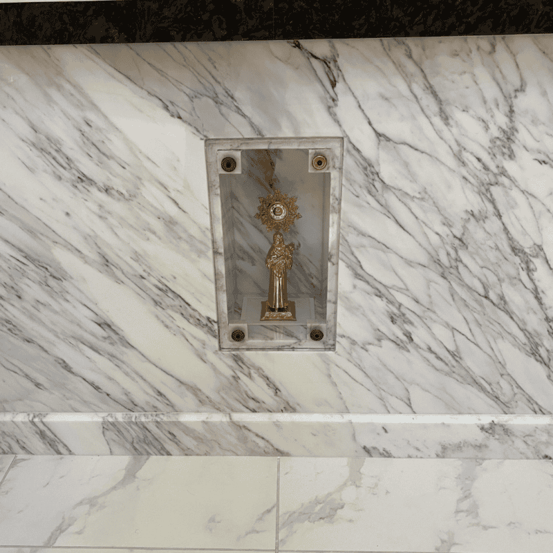 Inside Our Church – Risen Christ Catholic Parish